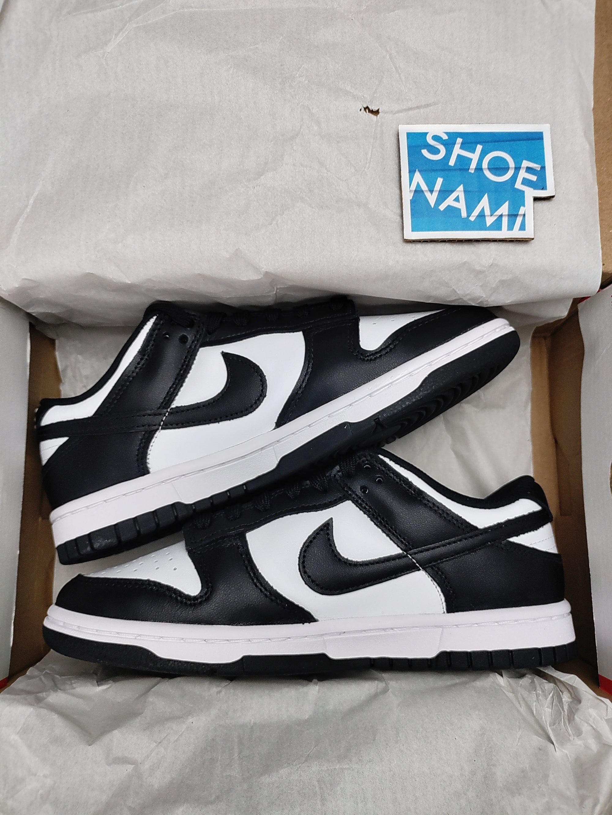 Nike Dunk Low 'Panda' (W)