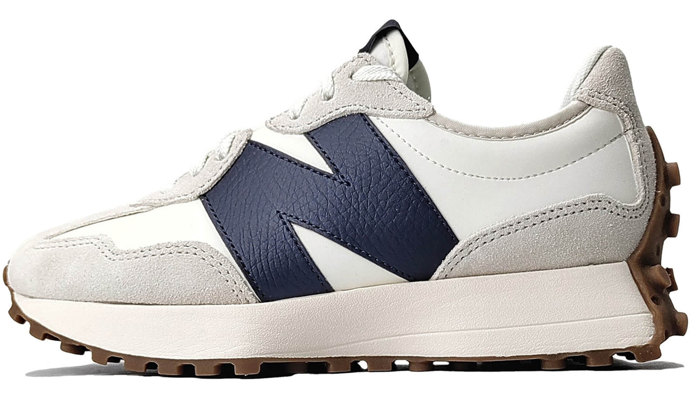 New Balance 327 'Moonbeam Outerspace'