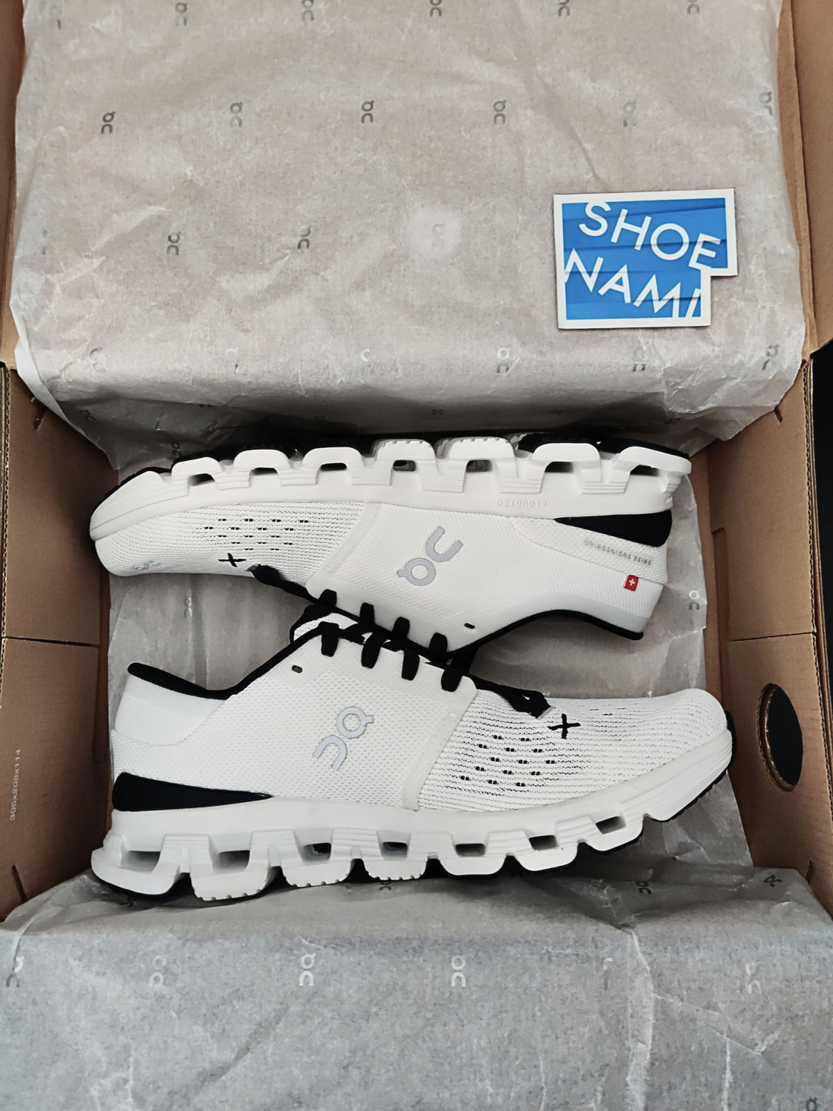 On Cloud X 4 'Ivory Black' (W)