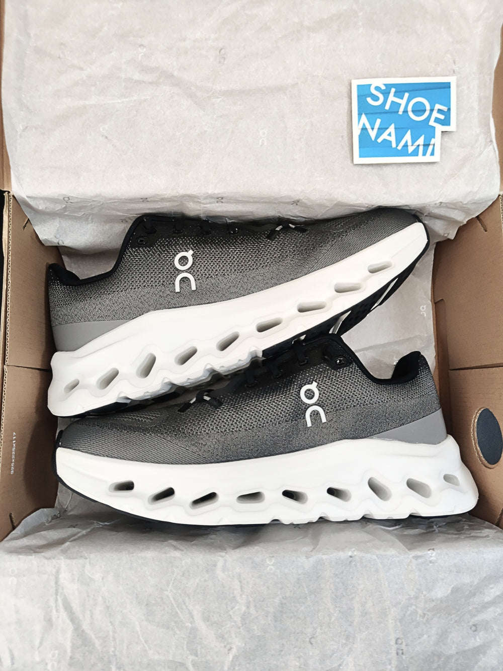 On Cloudtilt 'Black Asphalt'