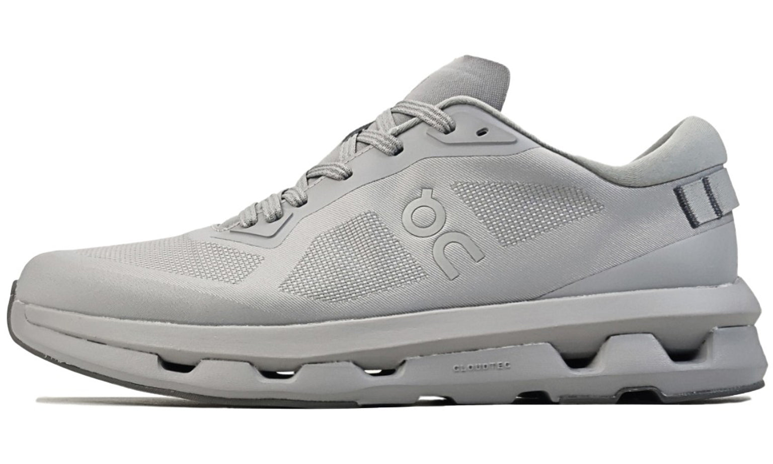 On Cloudzone 'Alloy Rock'