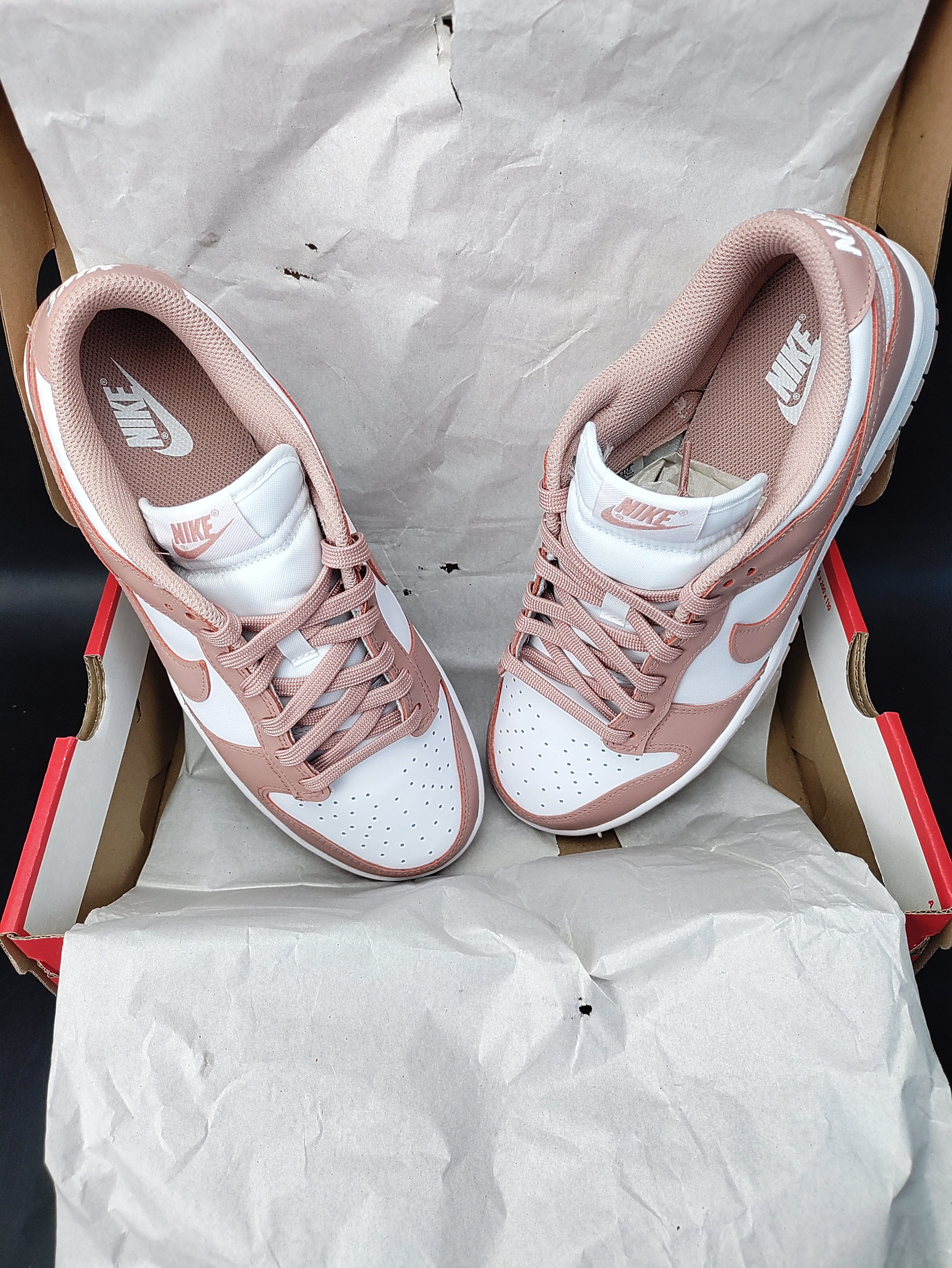 Nike Dunk Low 'Rose Whisper'